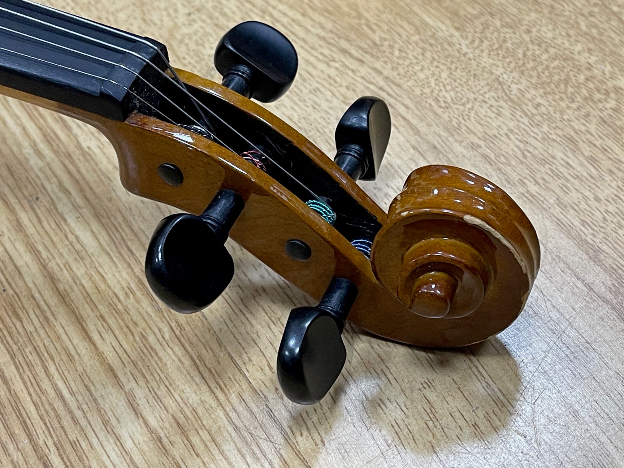 Used / 2nd Hand Stentor 4/4 Student 2 Violin Outfit – Becketts Music Ltd